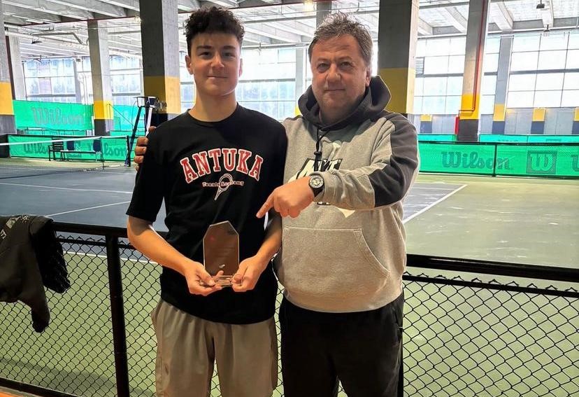 Eren Uranlı Şampiyon! - Antuka